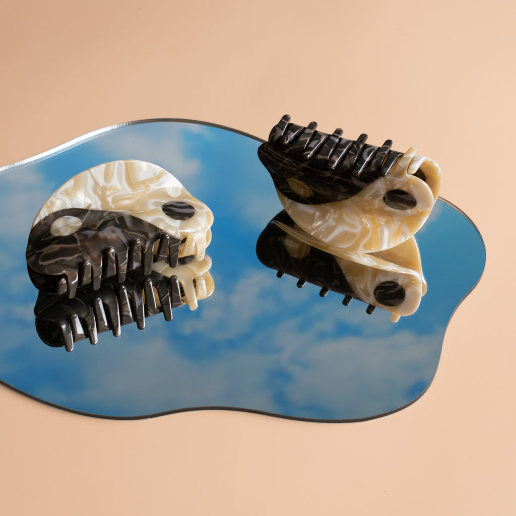 Large Yin-Yang Claw | Winona Irene